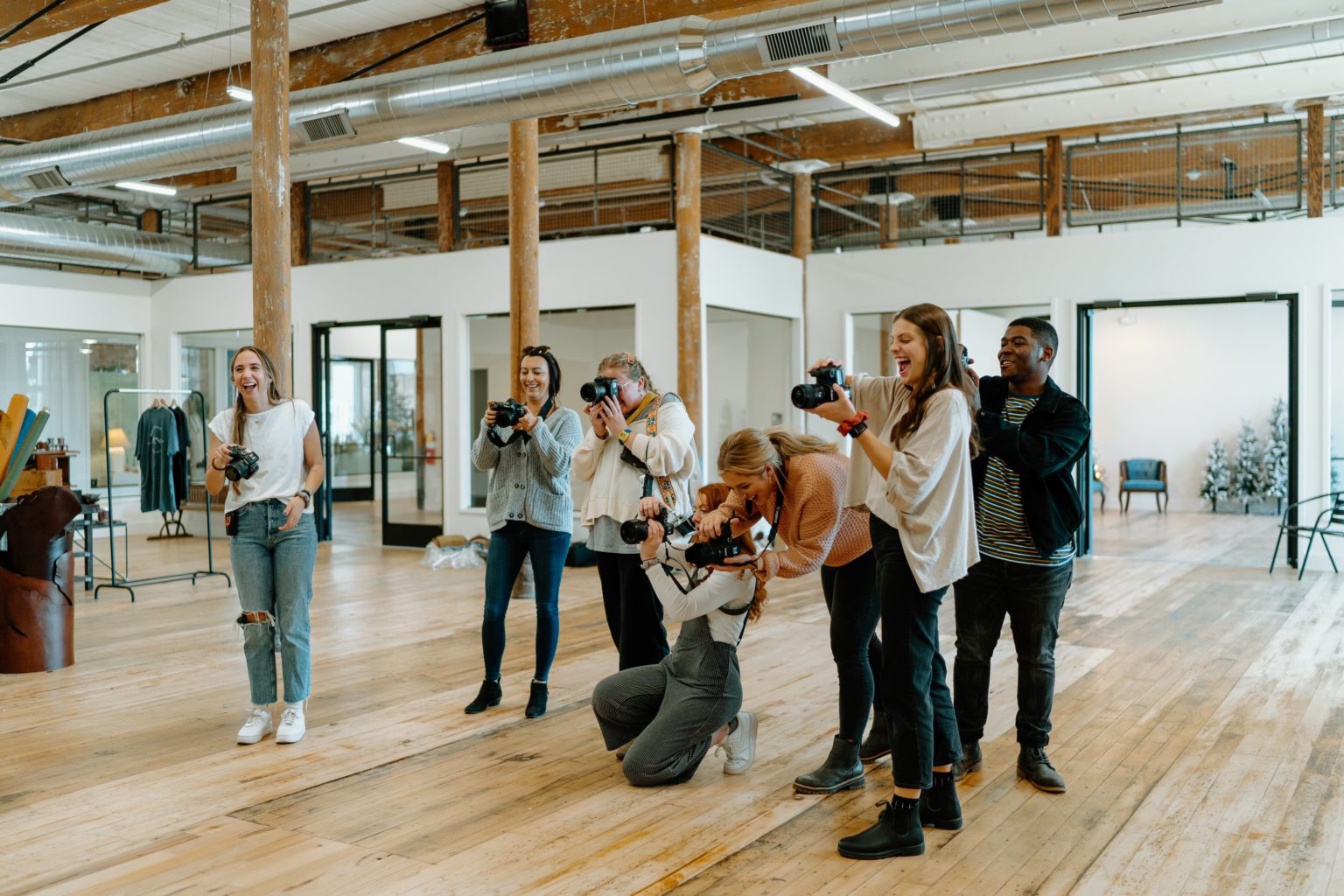 Business & Friendship: What Makes This Photographer Community Unique