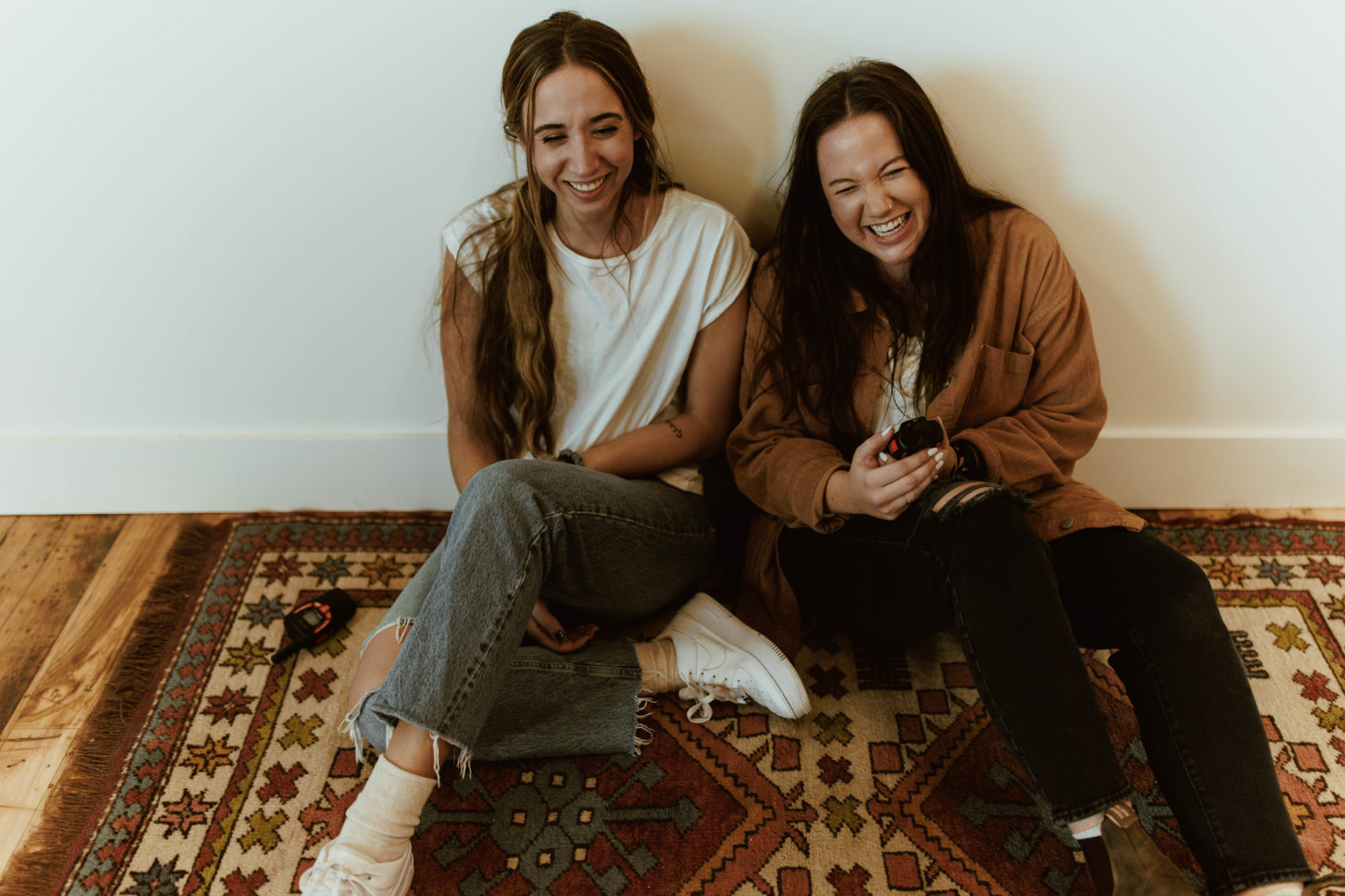 Business & Friendship: What Makes This Photographer Community Unique