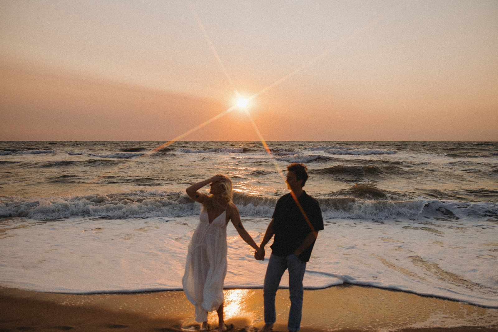 Virginia Beach Sunrise Engagement Session: The Best Time of Day for an ...